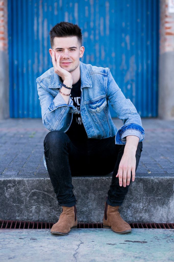 Ed Bell – Songwriter, Author and Music Educator